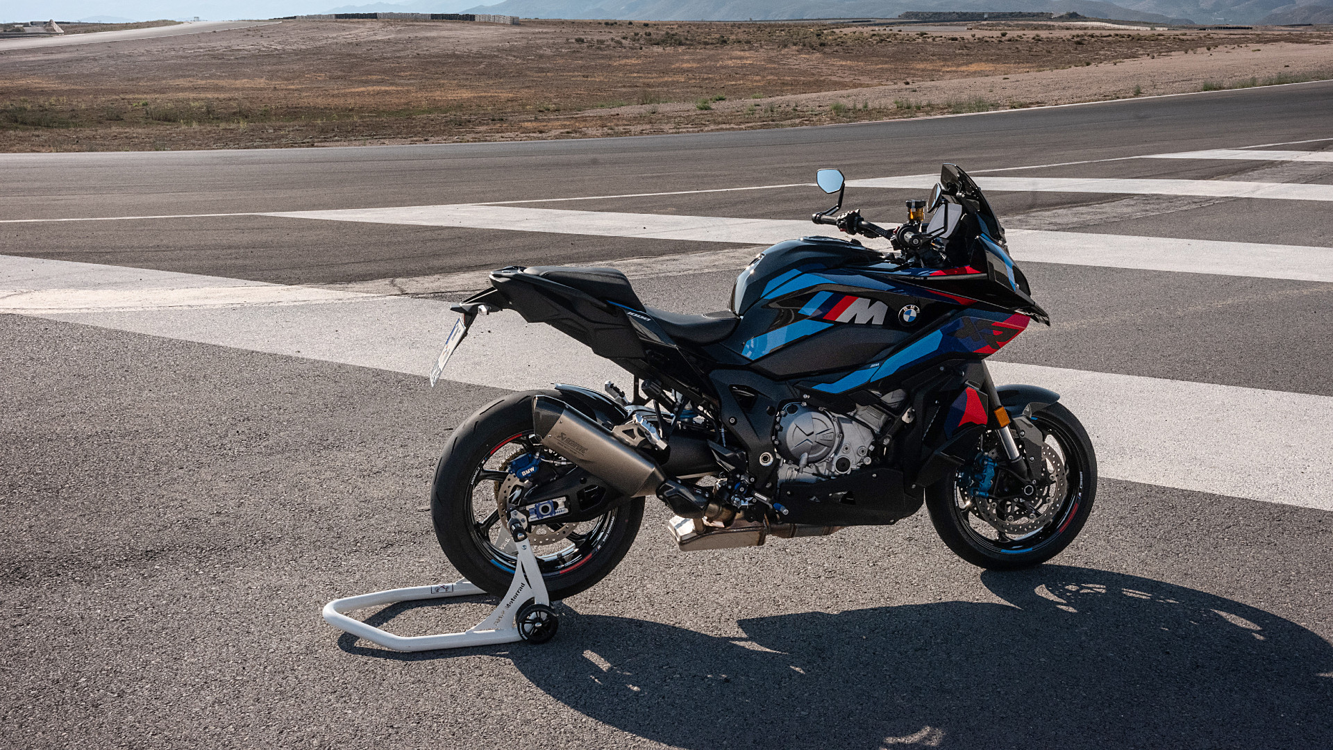 Ιδού οι νέες BMW S1000XR και M1000XR (vid) | gMotion by gazzetta