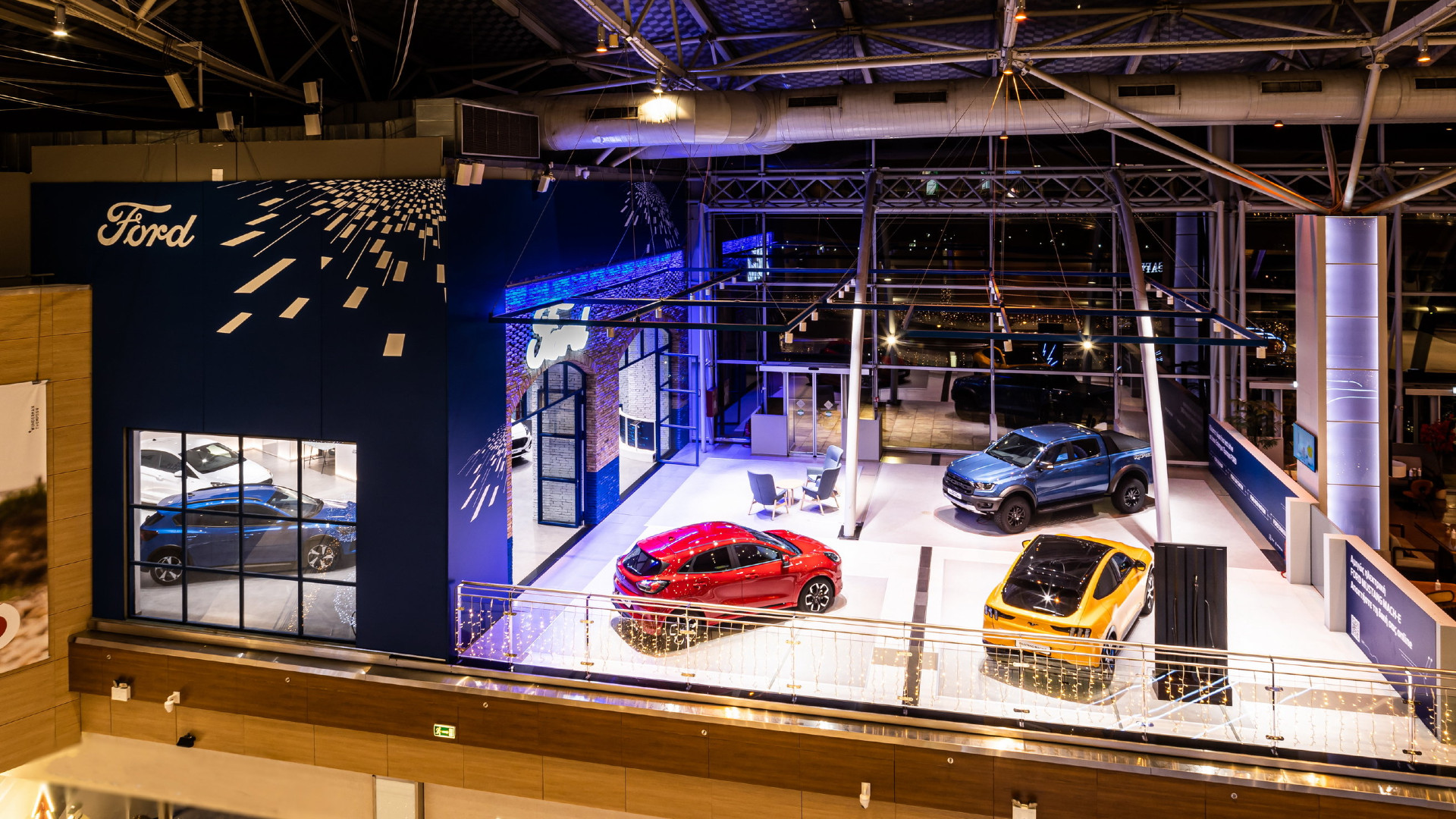 Παρέλαση της Ford στο The Mall Athens | gMotion by gazzetta