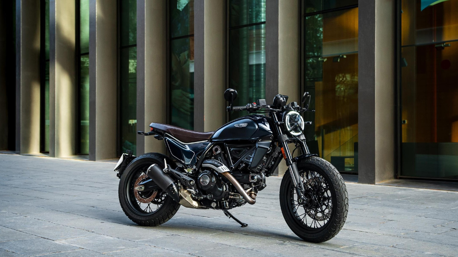 Παρουσιάστηκε η ανανεωμένη Scrambler Ducati (vid) | gMotion by gazzetta