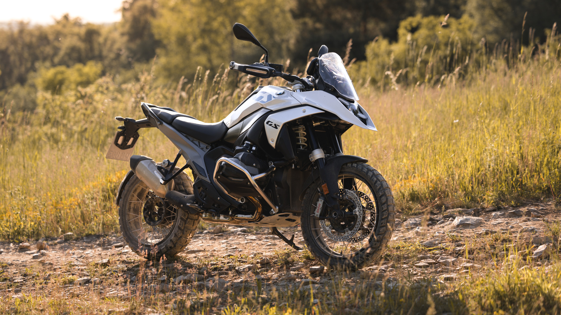 Αυτή είναι η νέα BMW R1300GS. Πόσο κοστίζει στην Ελλάδα (vid) | gMotion ...