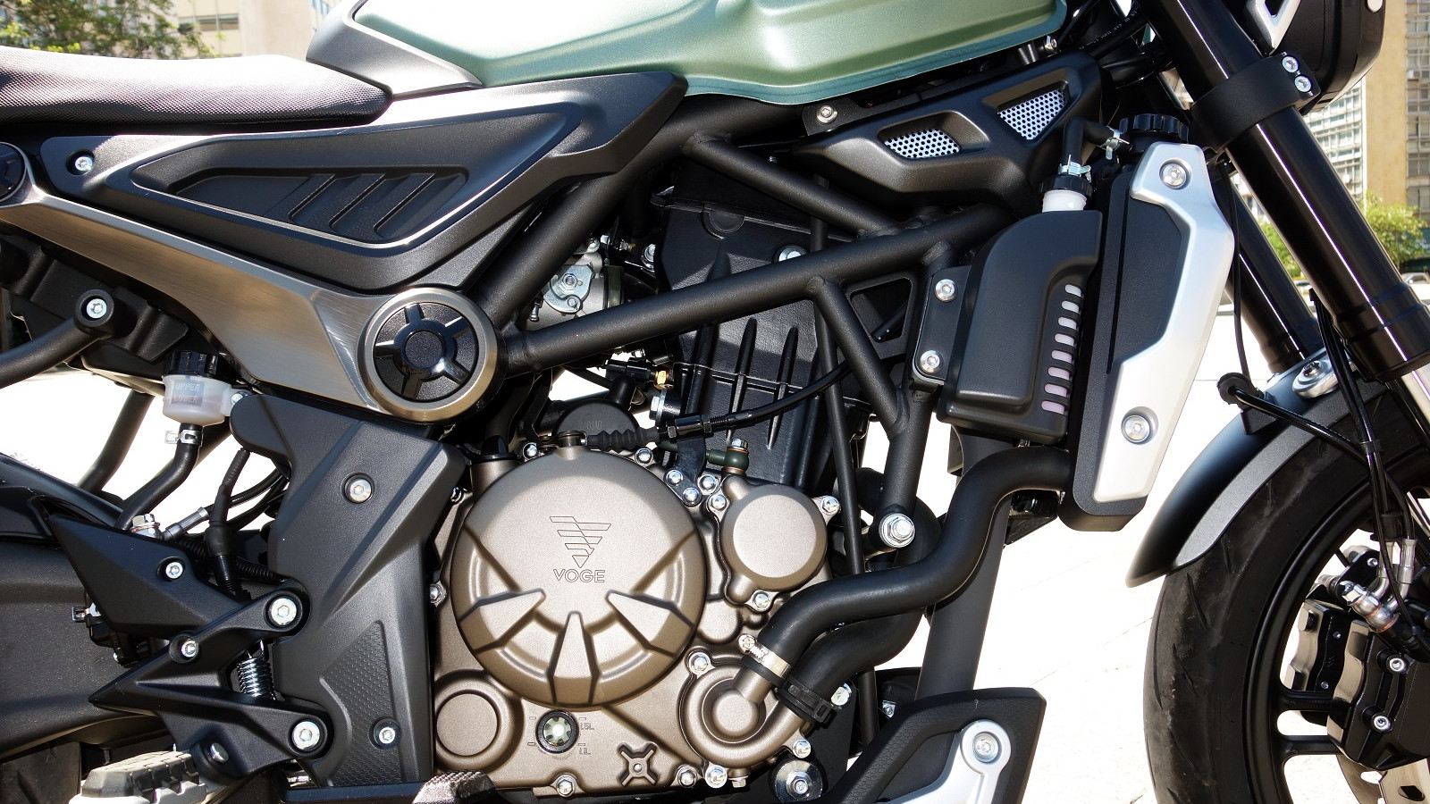 Test Ride Voge 300AC: Με στιλ και φαντασία | gMotion by gazzetta