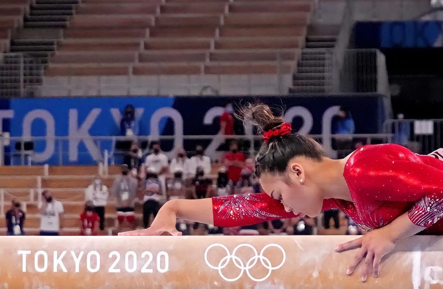 Η χρυσή Ολυμπιονίκης του Τόκιο, Σουνίσα Λι, δεν τα παρατά και συνεχίζει ...
