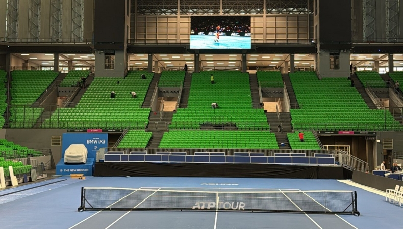 Η μεταμόρφωση του Telekom Center Athens σε γήπεδο τένις | Gazzetta