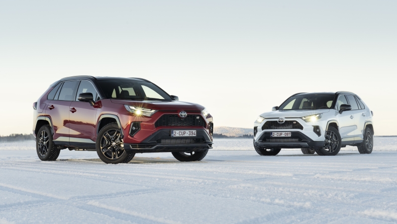 Toyota RAV4 GR Sport: Ένα SUV με αθλητικό στιλ | gMotion by gazzetta