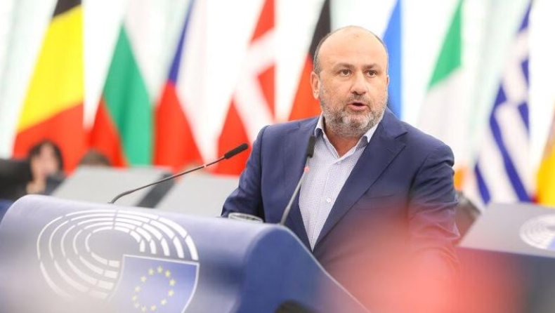 Ερώτηση του Κύπριου Ευρωβουλευτή, Δημήτρη Παπαδάκη για τον αποκλεισμό ...