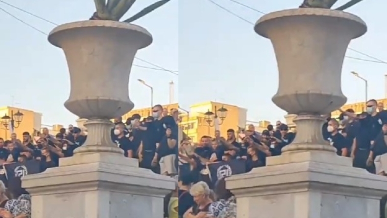 Σημαία της Χρυσής Αυγής και ναζιστικοί χαιρετισμοί στο συλλαλητήριο για ...