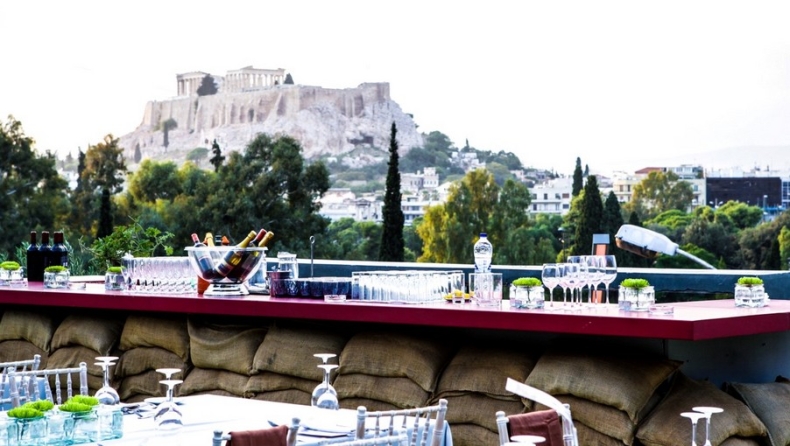 Skyfall: Βρήκαμε το bar-restaurant που πρέπει να επισκεφτείς σήμερα ...