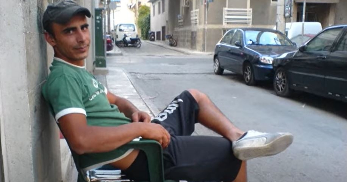 Τα 10 σημαντικότερα «Σαν Σήμερα»: Η δολοφονία του Μιχάλη Φιλόπουλου σε ...