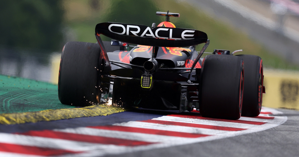 F1 - Φερστάπεν: «Φαινόμασταν ερασιτέχνες με τις παραβιάσεις των ορίων ...