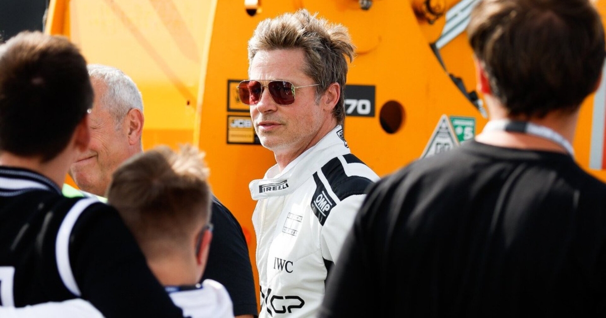 F1 - Ο Μπραντ Πιτ φόρεσε τη φόρμα της APX GP για το Grand Prix στο ...