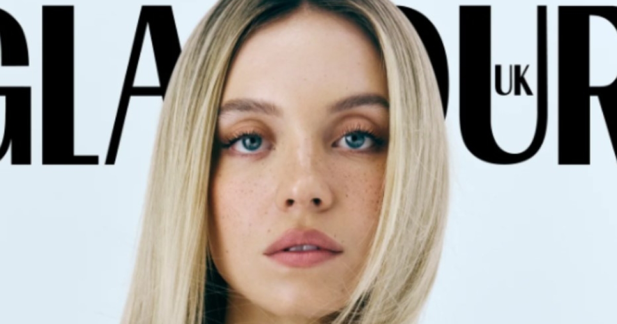 Σίντνεϊ Σουίνι: «Νιώθω δυνατή επειδή αποδέχομαι το σώμα μου. Και αυτό είναι σέξι» | PLUS by gazzetta