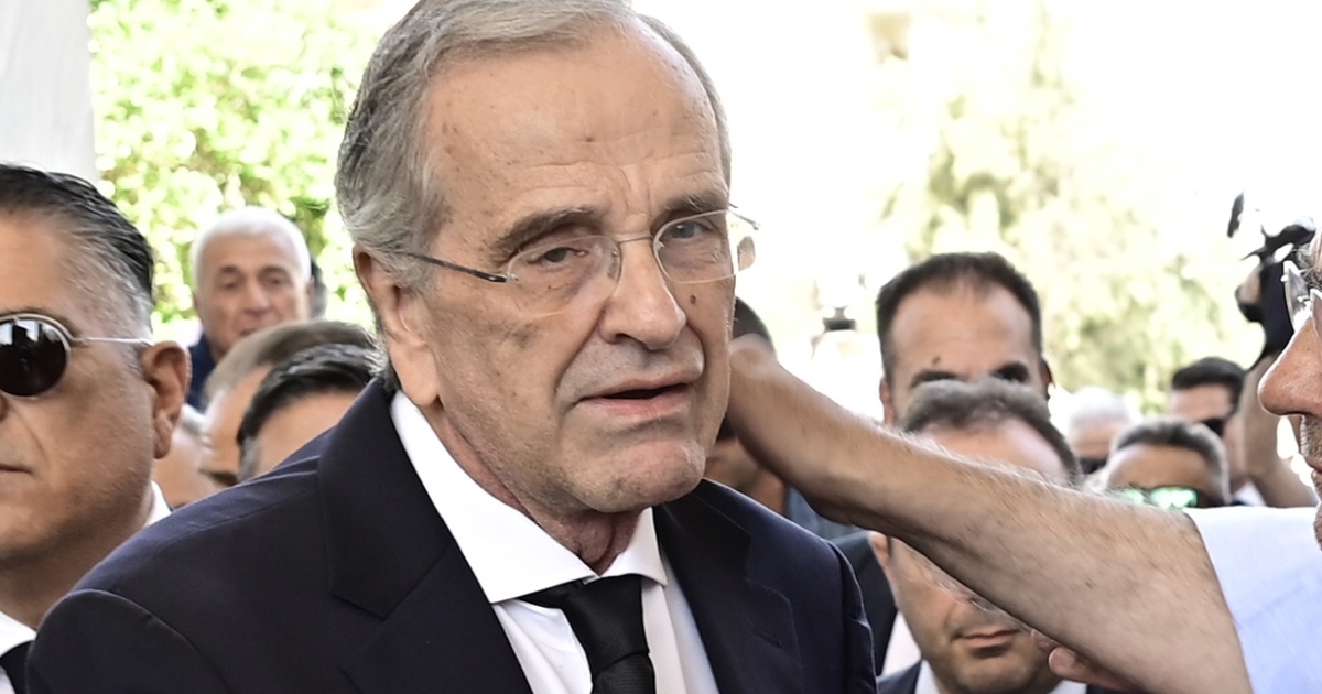 Ράγισε καρδιές ο επικήδειος του Αντώνη Σαμαρά: «Τι να πει ένας πατέρας ...