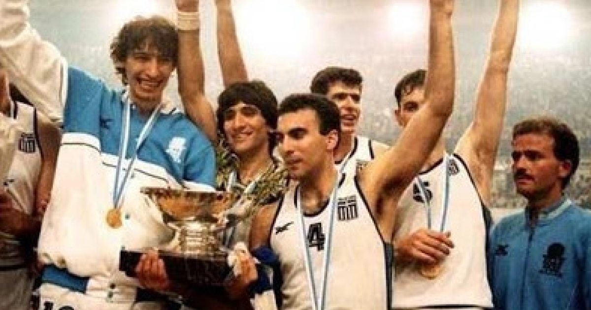 «15 τηλεόρασεις»: Οι εξωπραγματικές αμοιβές που έλαβε η Εθνική του '87 ...
